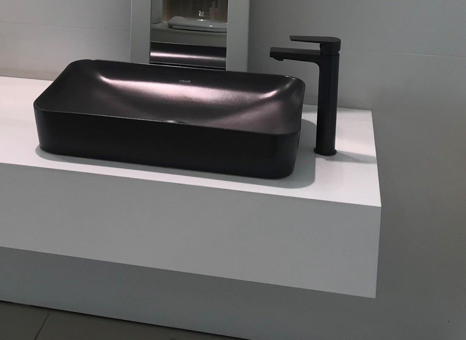 Creavit Ultra UL060-00SM00E-0000 Раковина накладная 600*400 мм (чёрный ...
